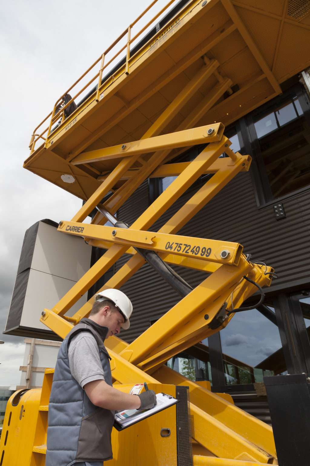 VGP sur les appareils de levage et épreuves - ACRITEC